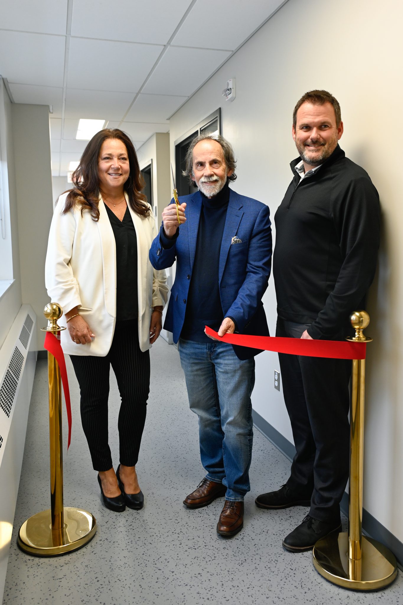 Inauguration de nouveaux centres d’aide au campus de Saint-Georges - Le ...